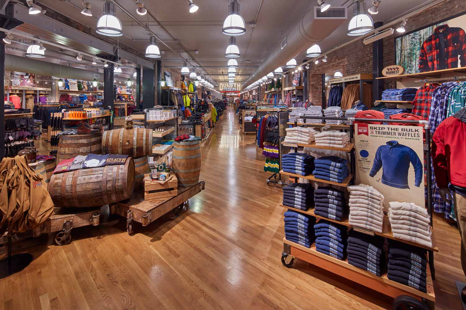 Duluth Trading Co. Louisville KY – Interwork Architects