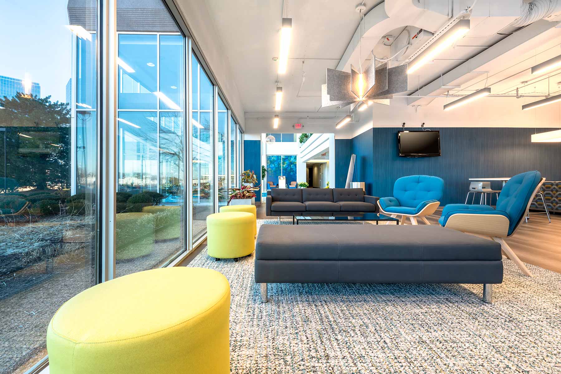 1300 Woodfield Amenity Center – Interwork Architects