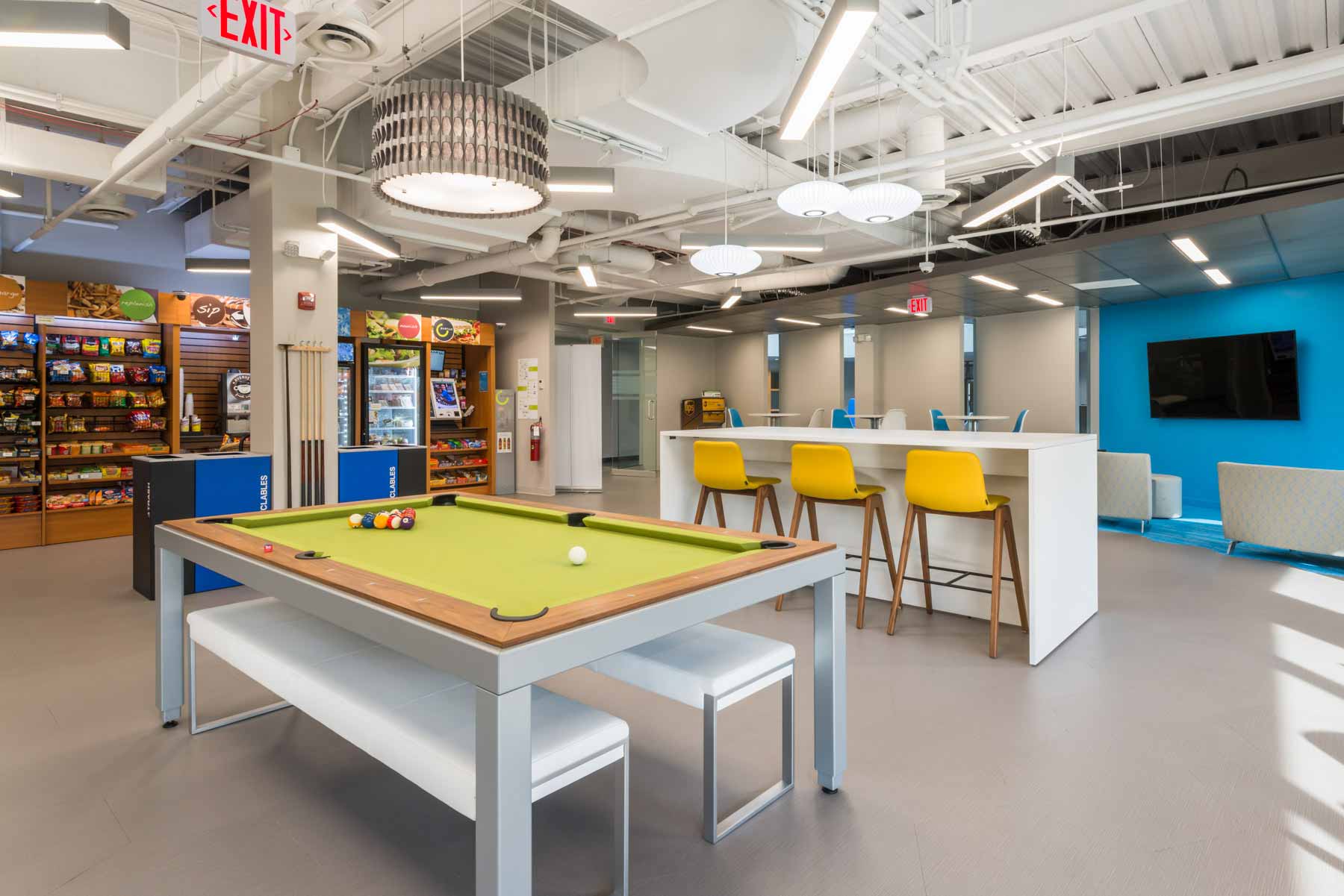 Bannockburn Lakes Office Plaza Amenities Center – Interwork Architects